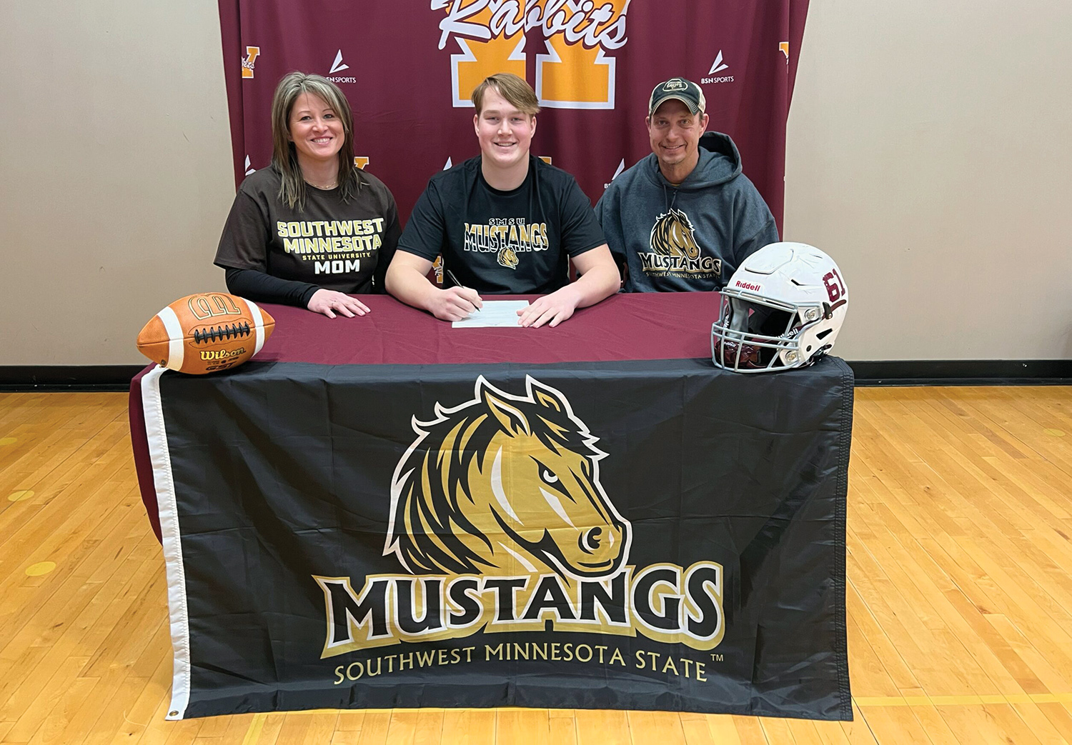 Timm signs with SMSU Mustangs football | News, Sports, Jobs - The Journal